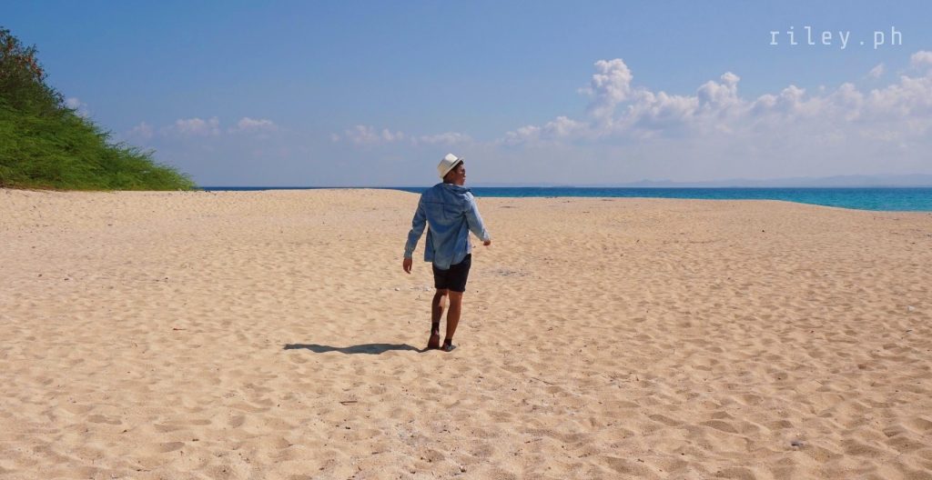 Hermana Menor Island, Zambales Travel Guide