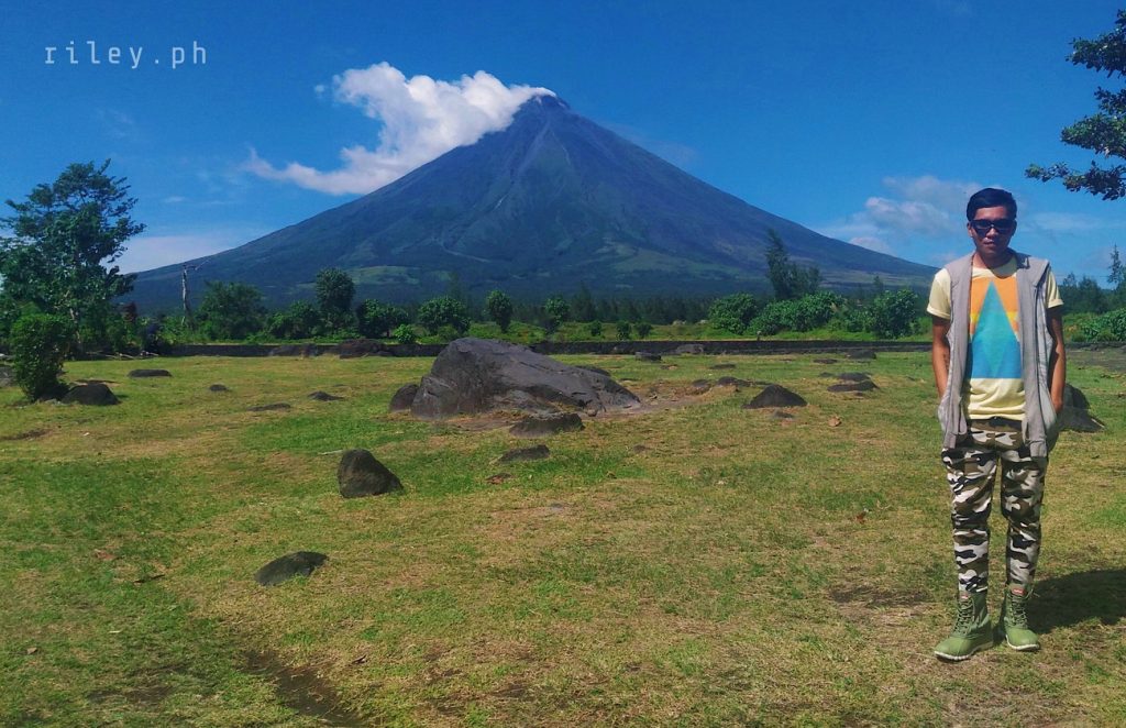 Albay Travel Guide